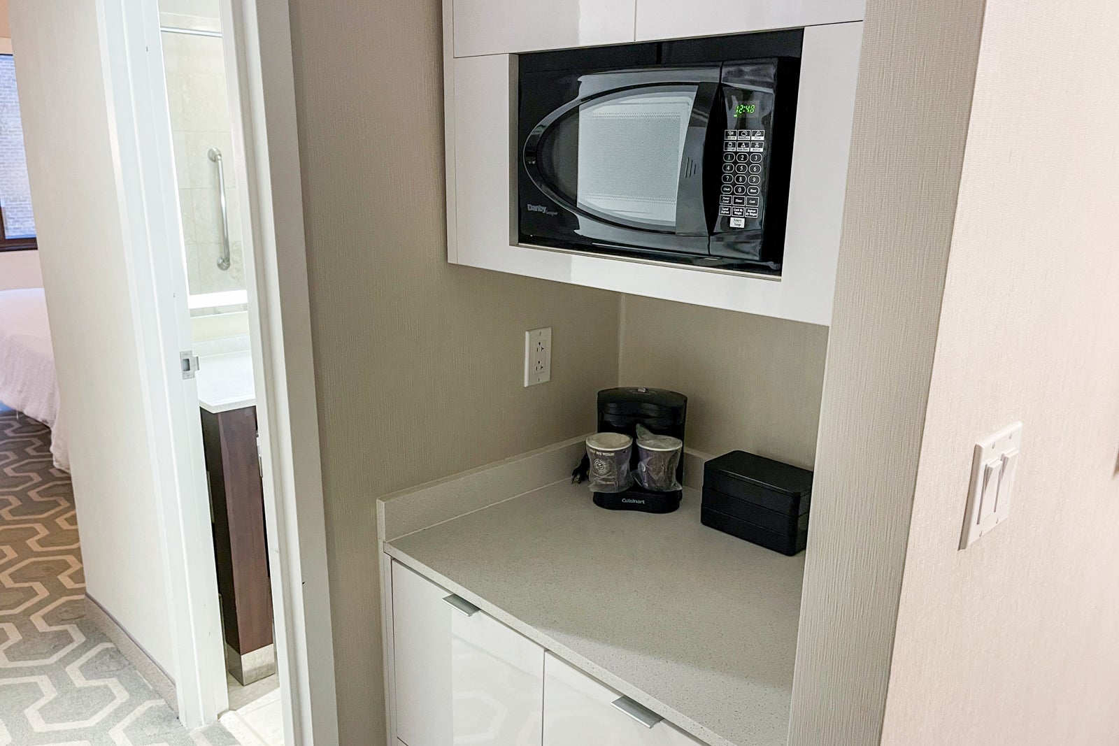 Roomy spaces, dirty places: My stay at Embassy Suites Washington DC ...