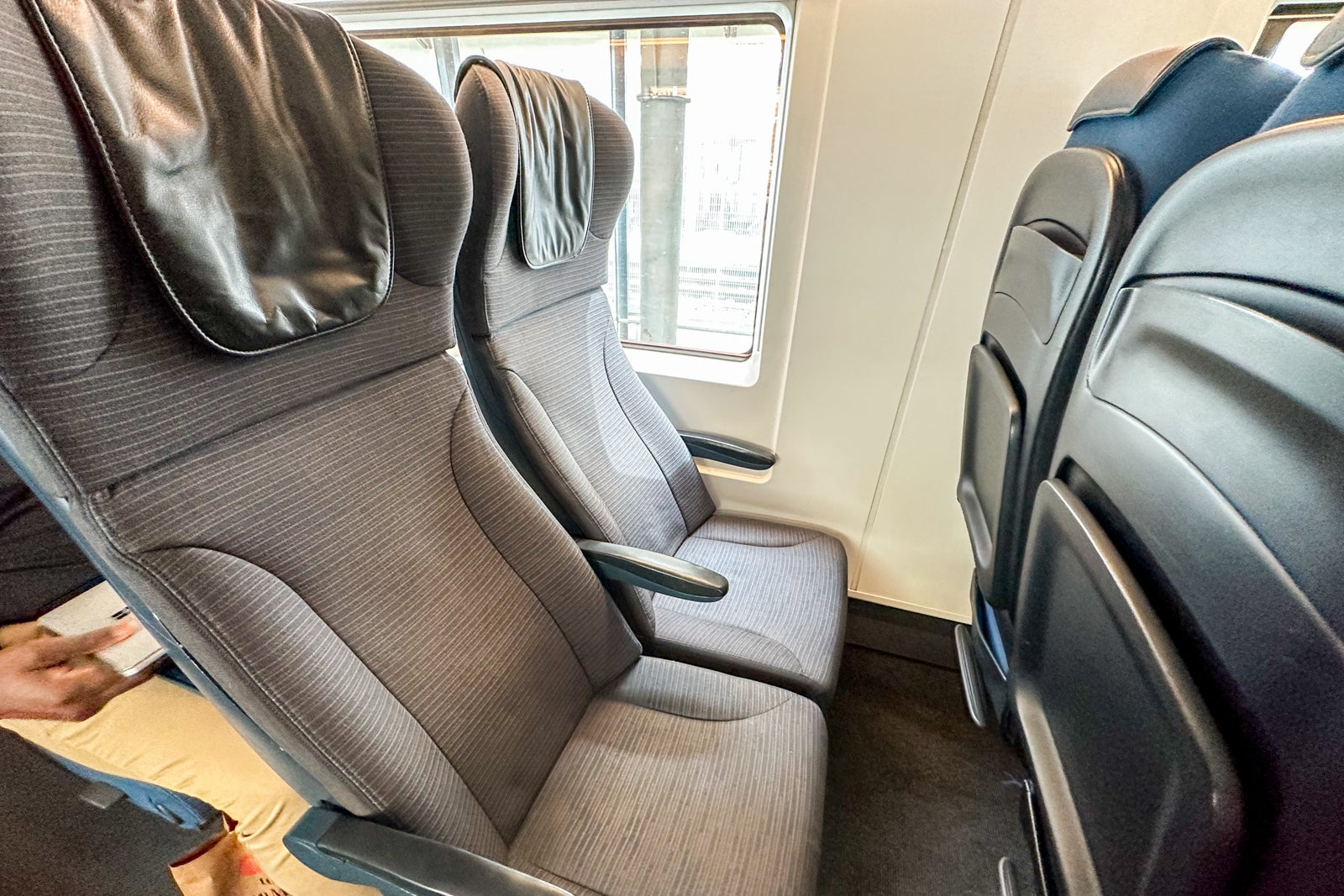 Eurostar Business Class Review – Eurostar Standard Vs Business – QUVLY